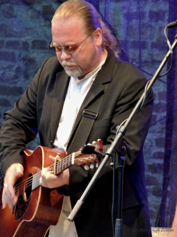 Karel Macálka – Taneční magazín